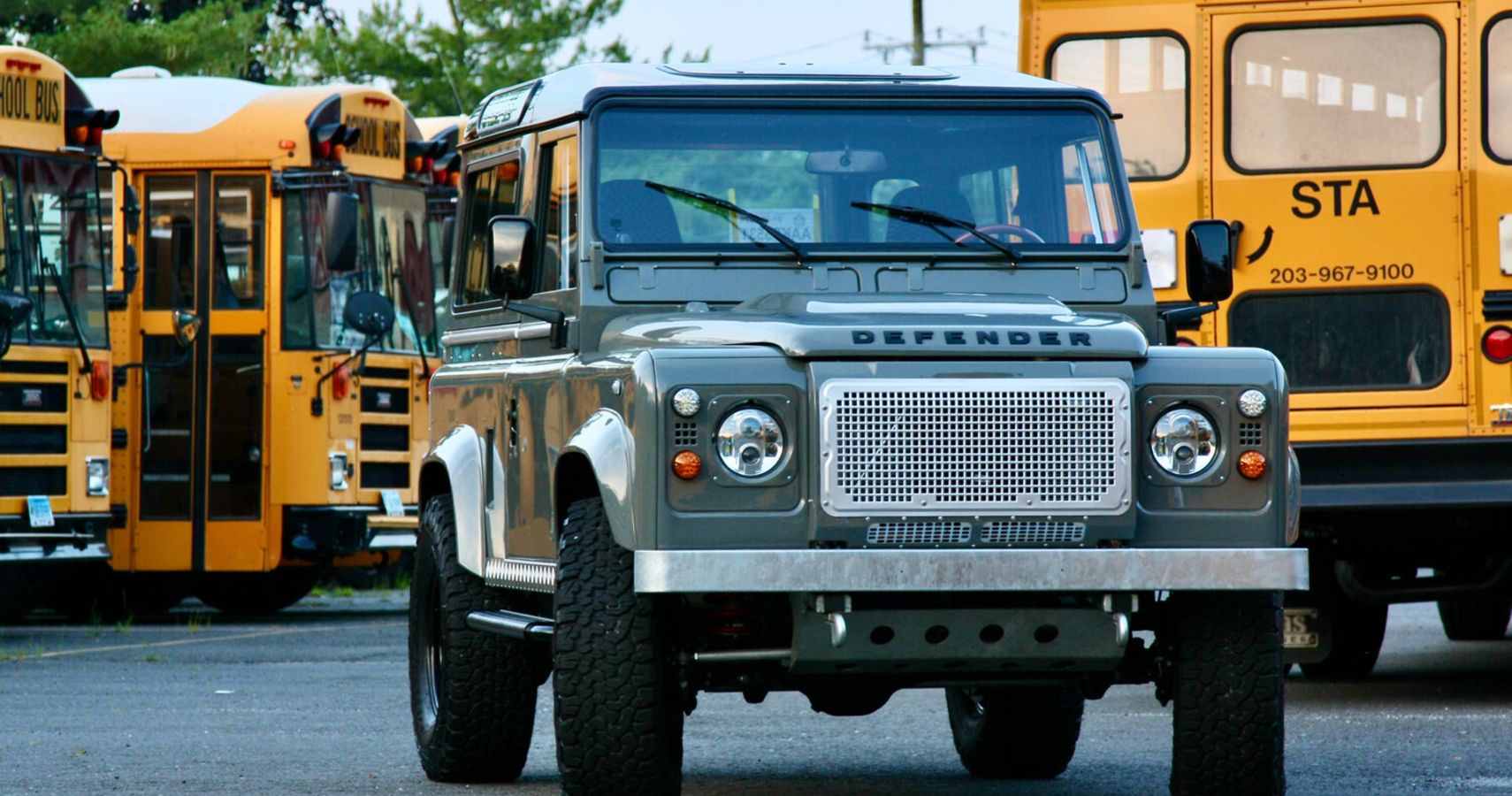 Legacy Overland Rolls Out Defender 90 Restomod | HotCars