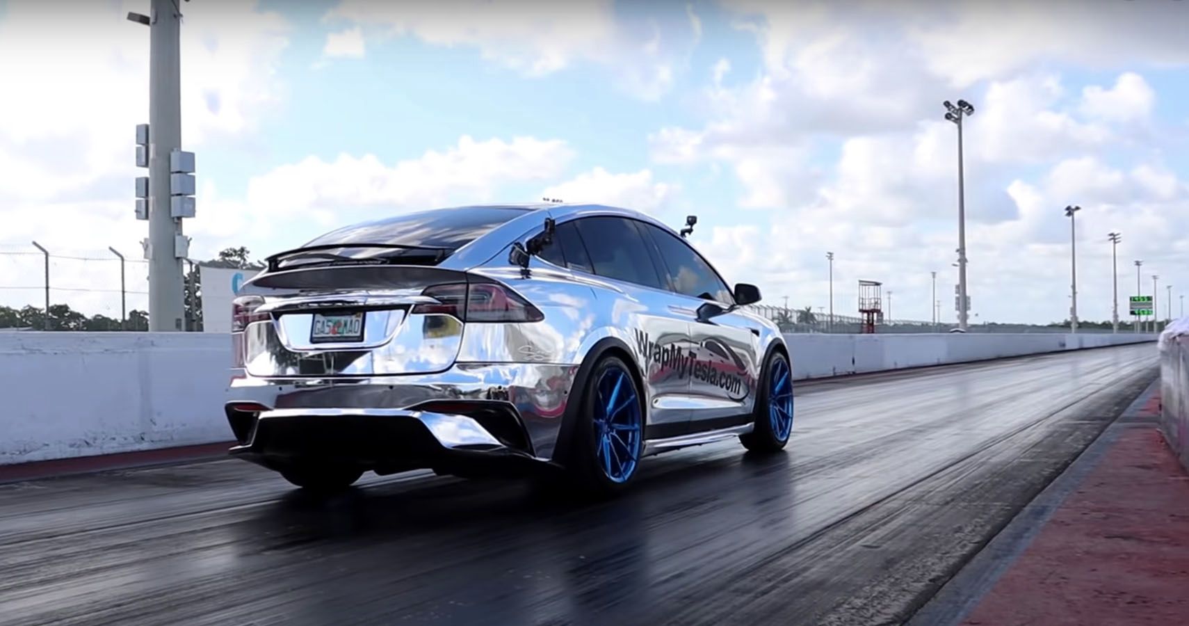 Tesla Model X Performance With Cheetah Stance Runs World Record Quarter ...