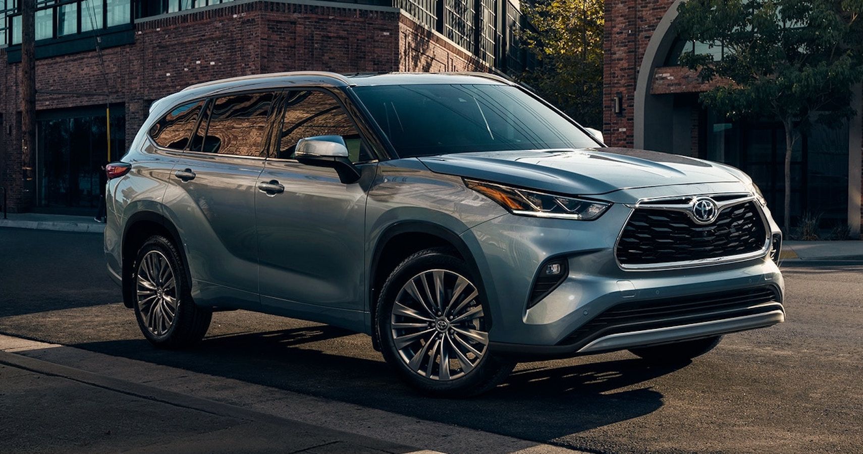 Toyota Grand Highlander Is Coming: Patent Application Filed In North ...