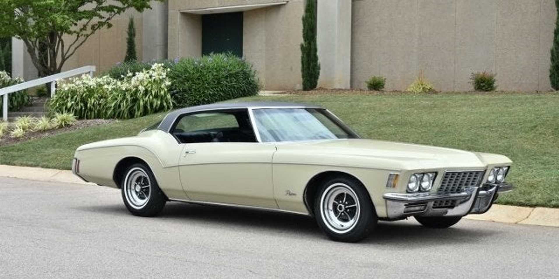 10 Coolest Features Found In The 1972 Buick Riviera | HotCars