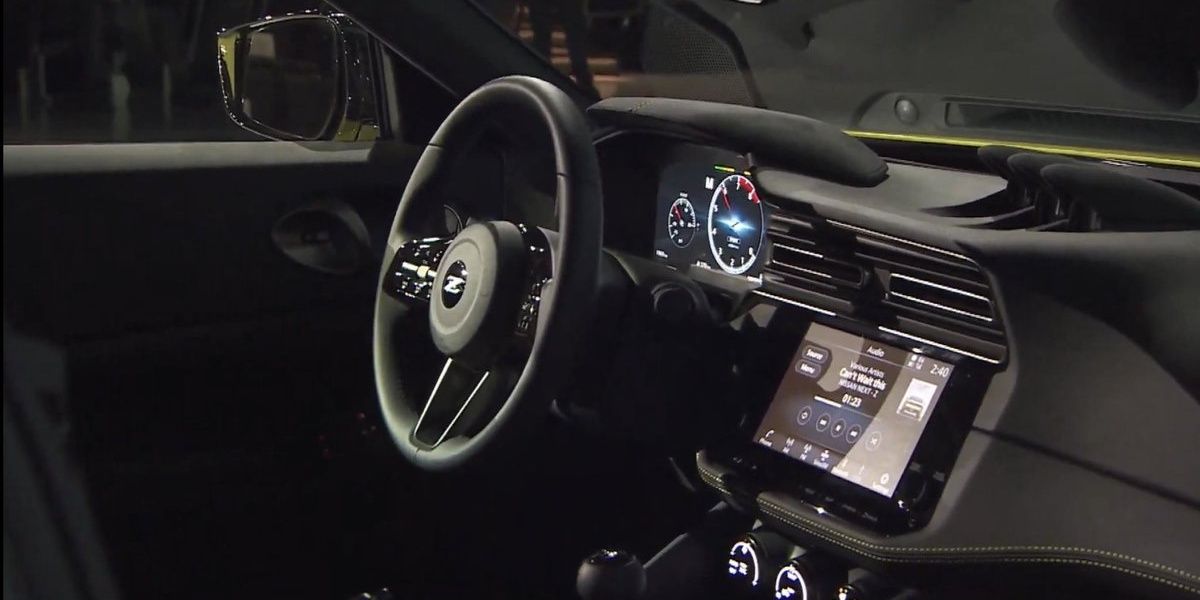 10 Coolest Features Found In The New Nissan 400Z | HotCars
